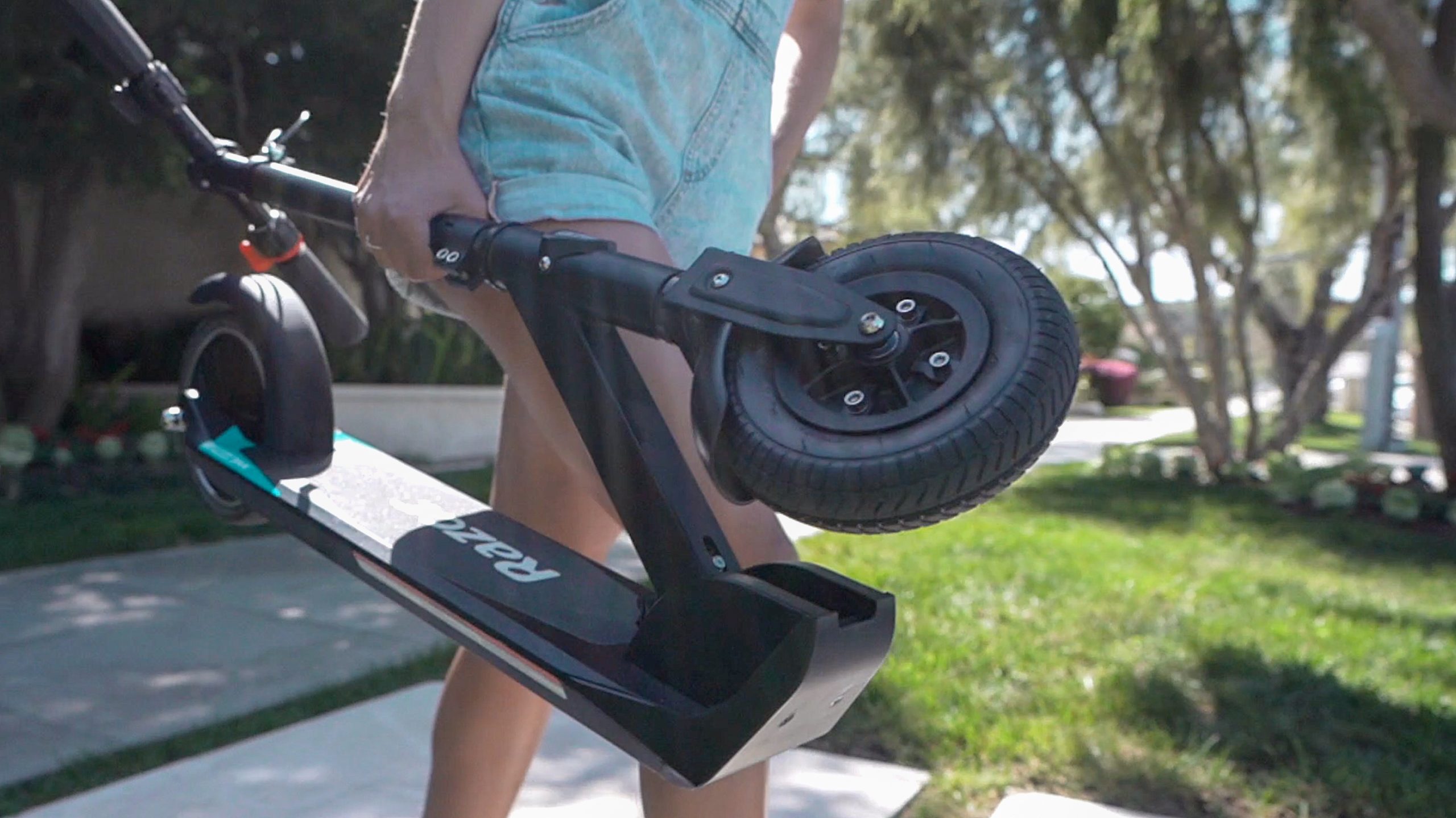 Top 5 Best Razor Pro Scooters [2021] – Go2Scooter